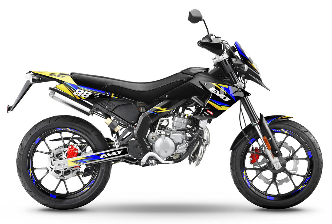 Derbi Senda SM DRD Evo Finder Deco Kit – Originality and Performance ...
